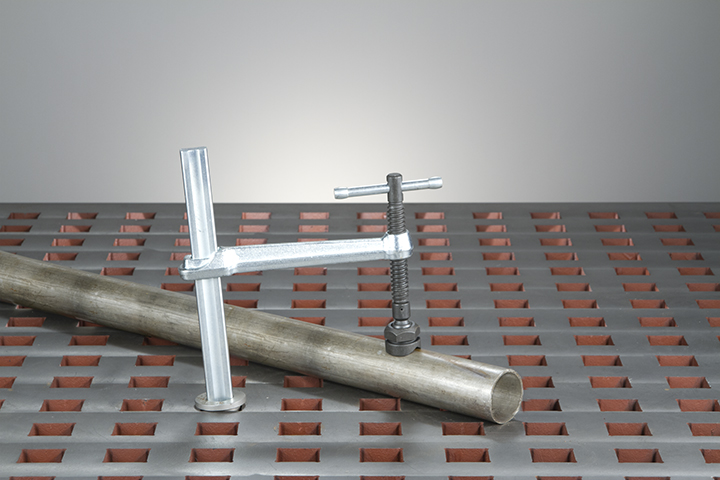 WSC-26134 Vertical Pipe Clamp | Weldsale | Welding Supplies | Platens ...